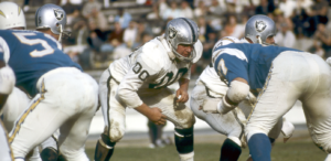 All 32 NFL Franchises: The Greatest Player Ever From Each Team - New Arena