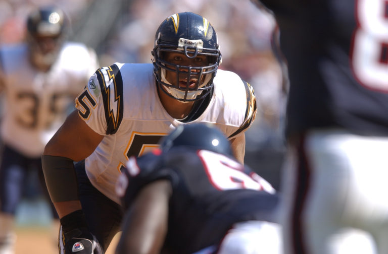 RANKED: The 30 Greatest Linebackers In NFL History - New Arena