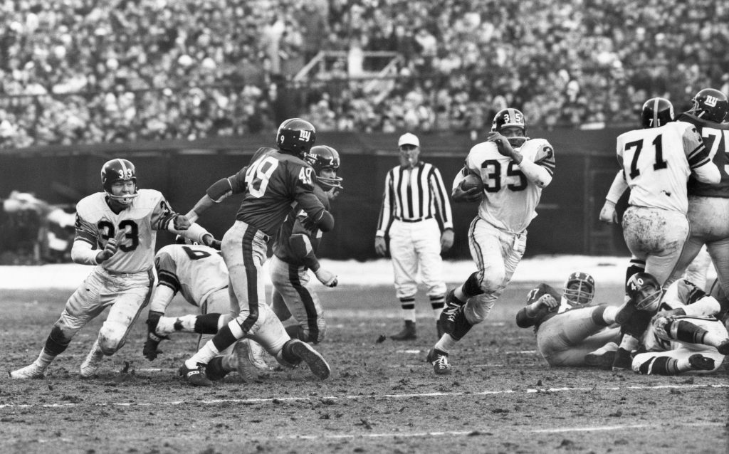 Best Running Backs In NFL History: Top 40 Ranked