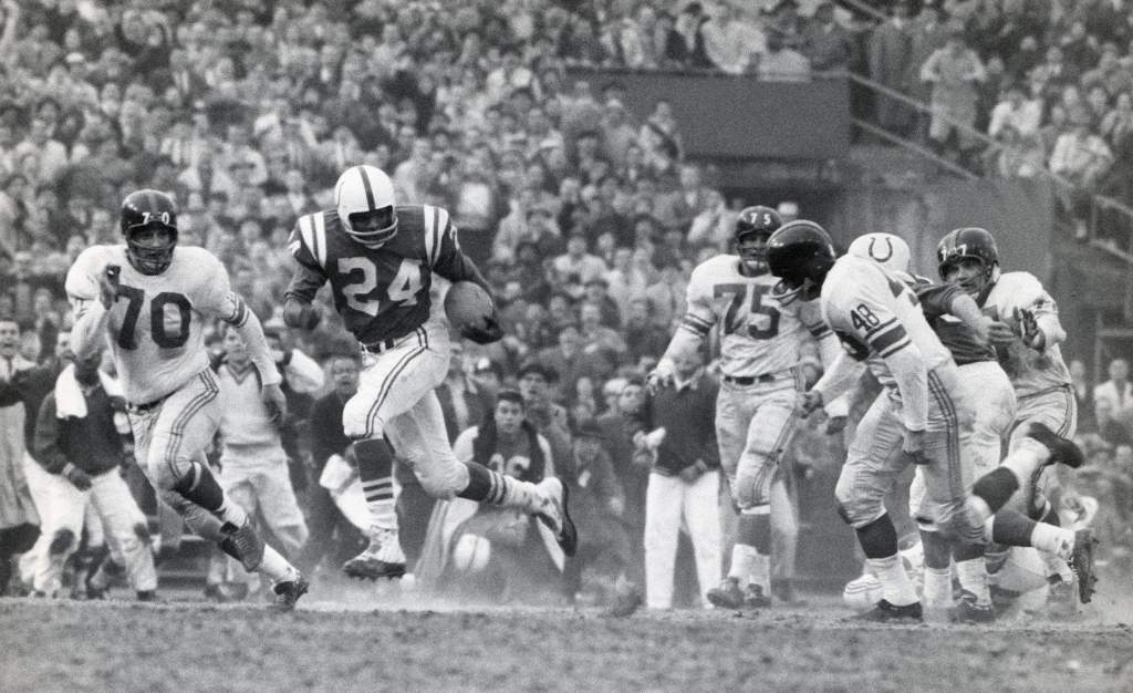 RANKED: The 40 Greatest Running Backs In NFL History – New Arena