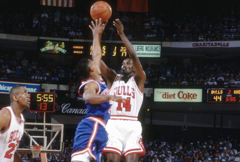 Michael Jordan's 23 Most Iconic Teammates: Where Are They Now? - New Arena