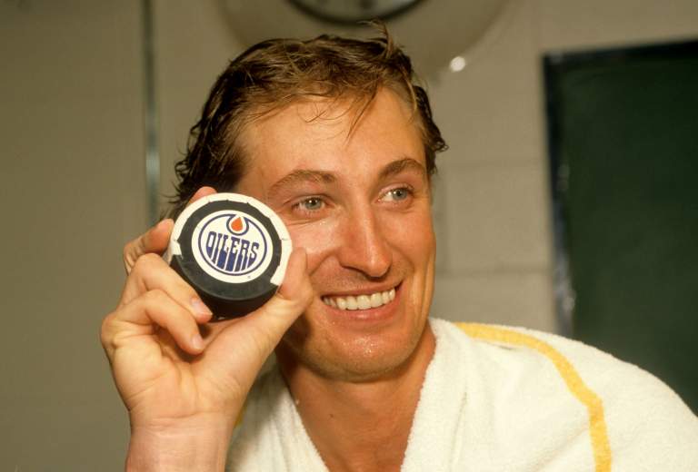 Best Left Handed Athletes: Top 25 Ranked List