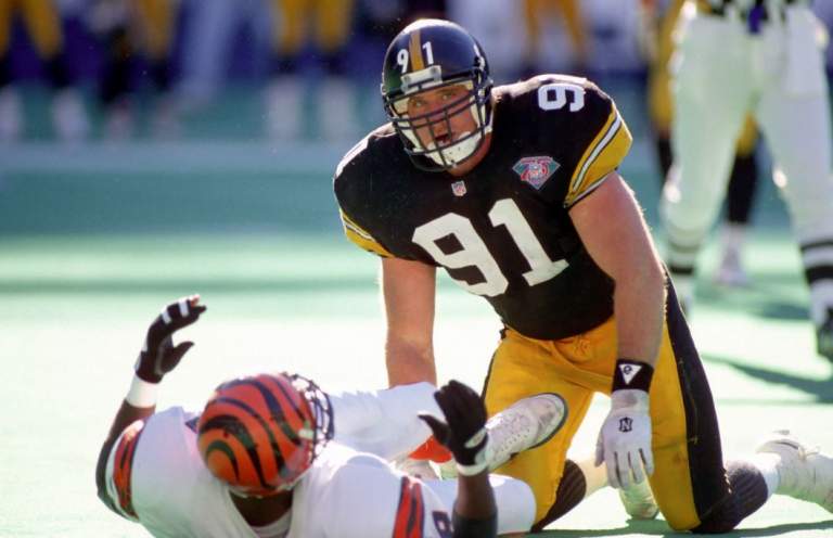 RANKED: The 30 Greatest Linebackers In NFL History - New Arena