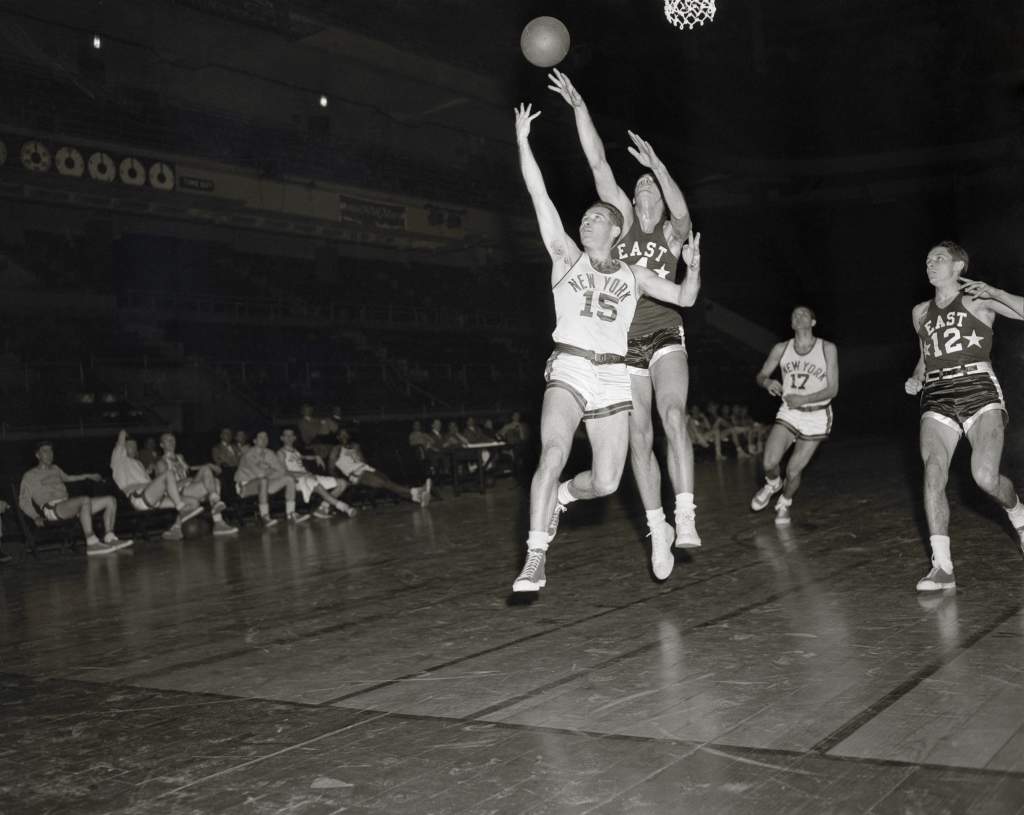 Ranking The 25 Greatest New York Knicks Of All-Time - New Arena