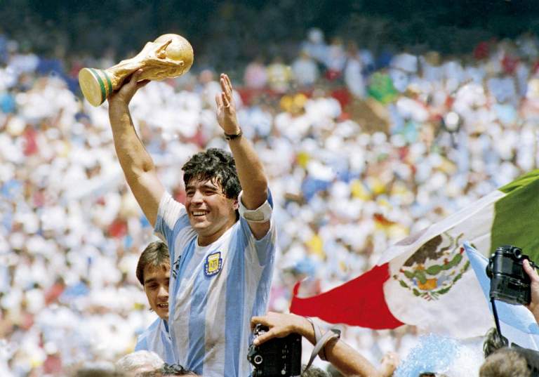 The 25 Greatest Soccer Players Of All-Time, Ranked - New Arena