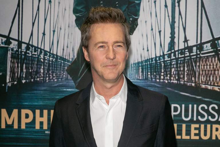 These 25 Actors Were Fired and Replaced During Filming – New Arena