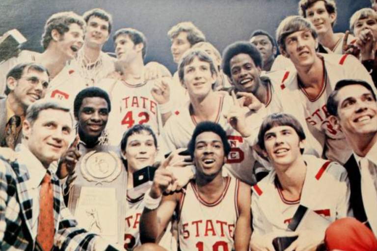 The 24 Iconic Sports Moments That Defined the 1960s & 1970s - New Arena