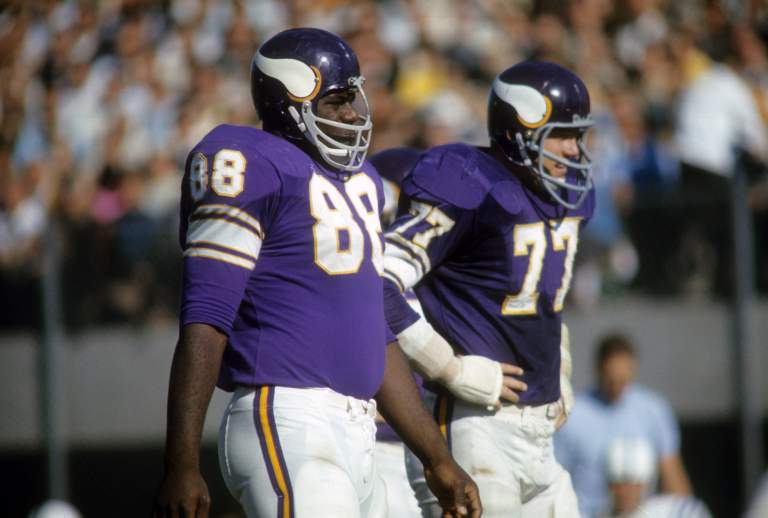 The 30 Best Pass Rushers in NFL History – New Arena