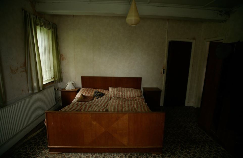 Unraveling Extraordinary Encounters: Real-Life UFO and Alien Stories ...