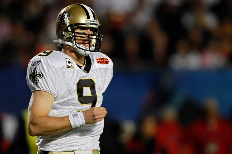 All 32 NFL Franchises: The Greatest Player Ever From Each Team - New Arena