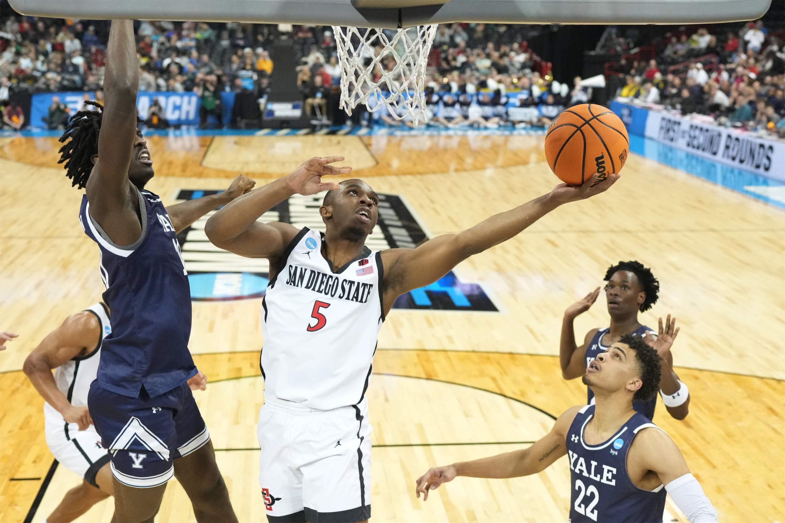 NCAA Sweet Sixteen: Biggest X-Factor For Every Team - New Arena