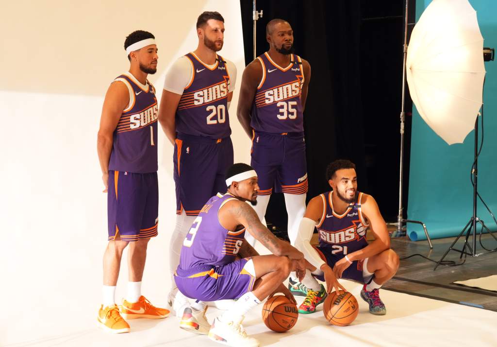 Phoenix Suns Unveil New Starting Lineup - New Arena